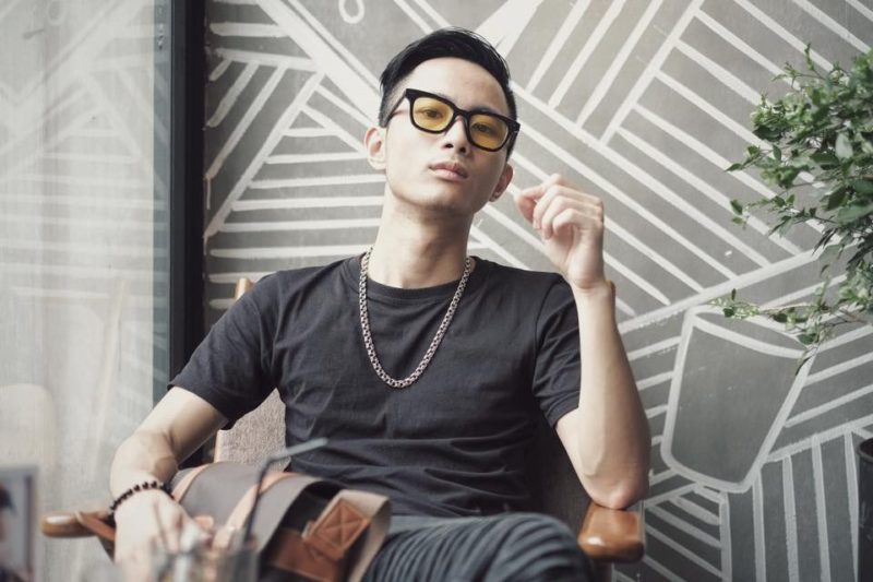 Rhymastic fait appel à YC pour la sortie de son nouveau titre “Khi Màn ...